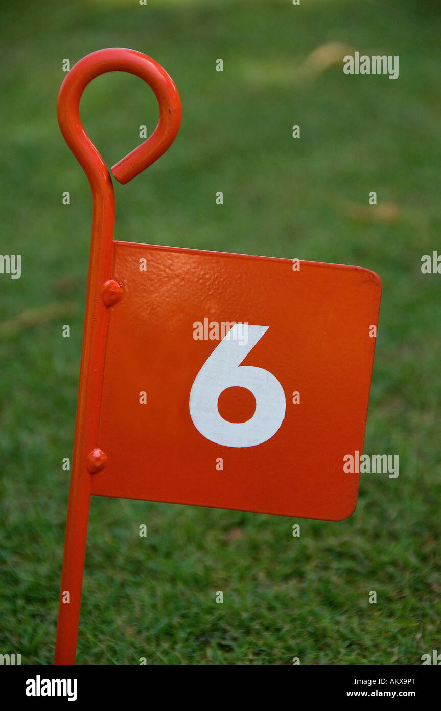 Pitch and putt flag hi-res stock photography and images - Alamy