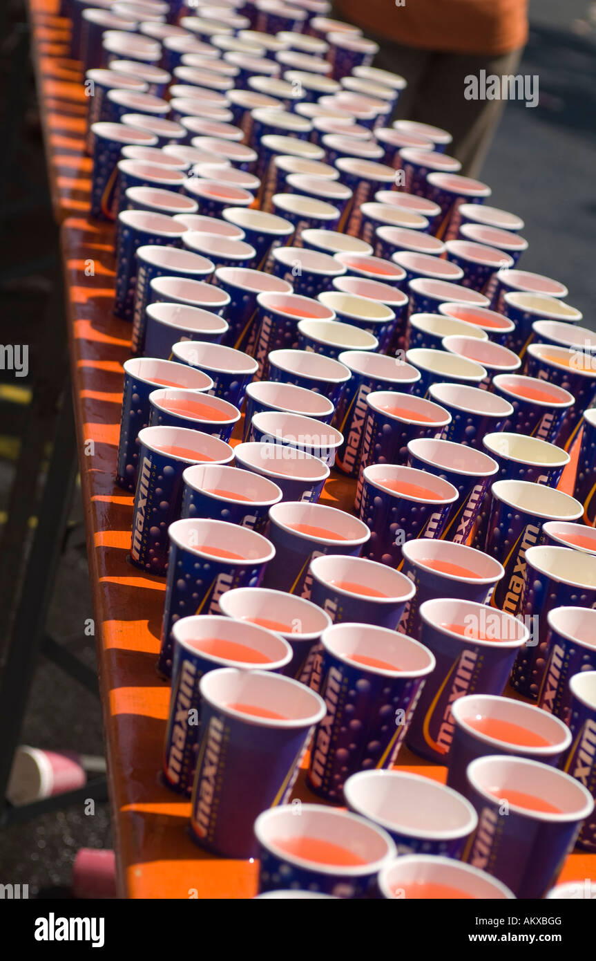 Water cups at marathon hi-res stock photography and images - Alamy