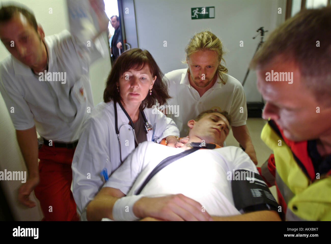 Emergency doctor's team Stock Photo - Alamy