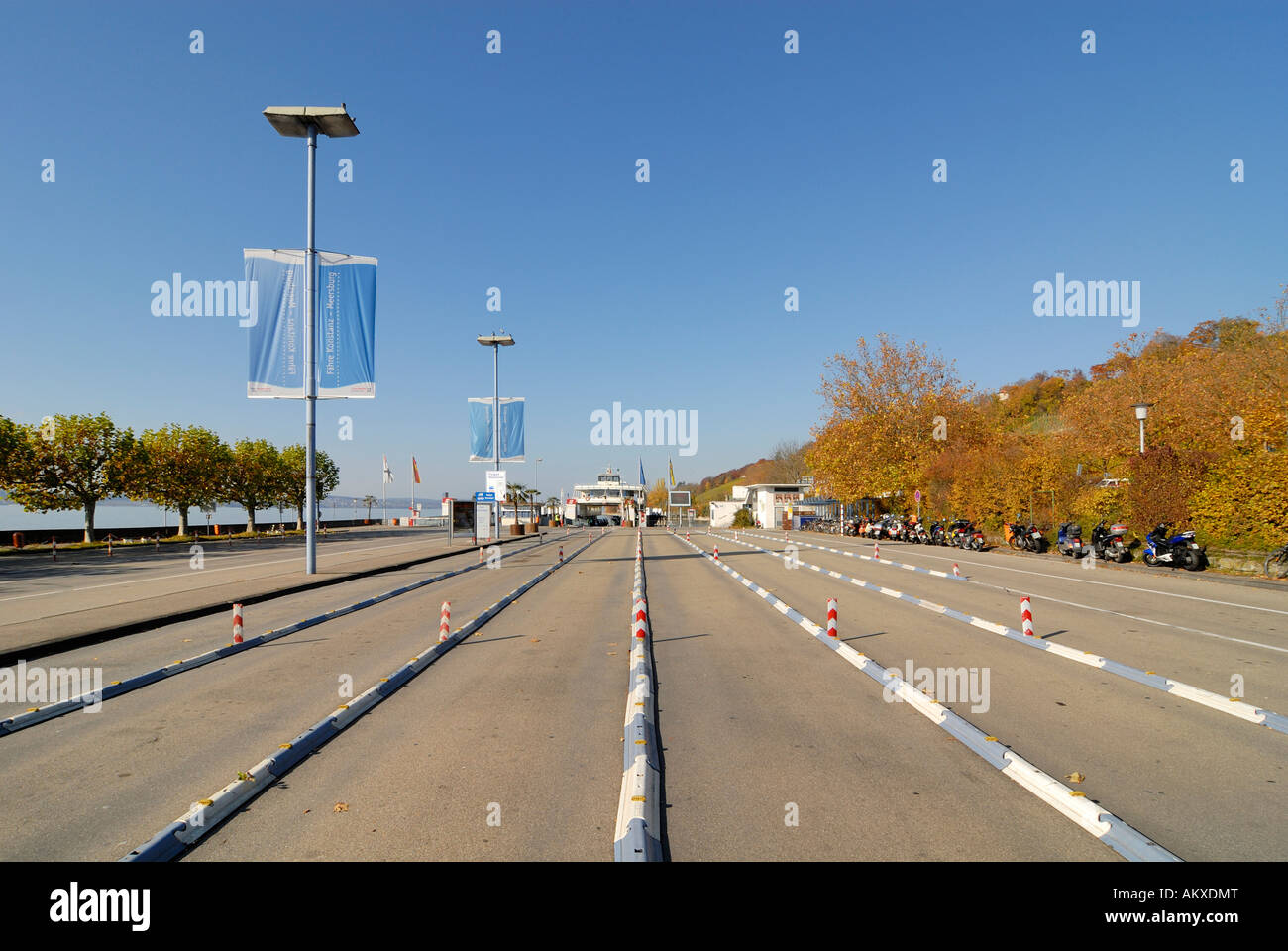 Ufergelaende hi-res stock photography and images - Alamy