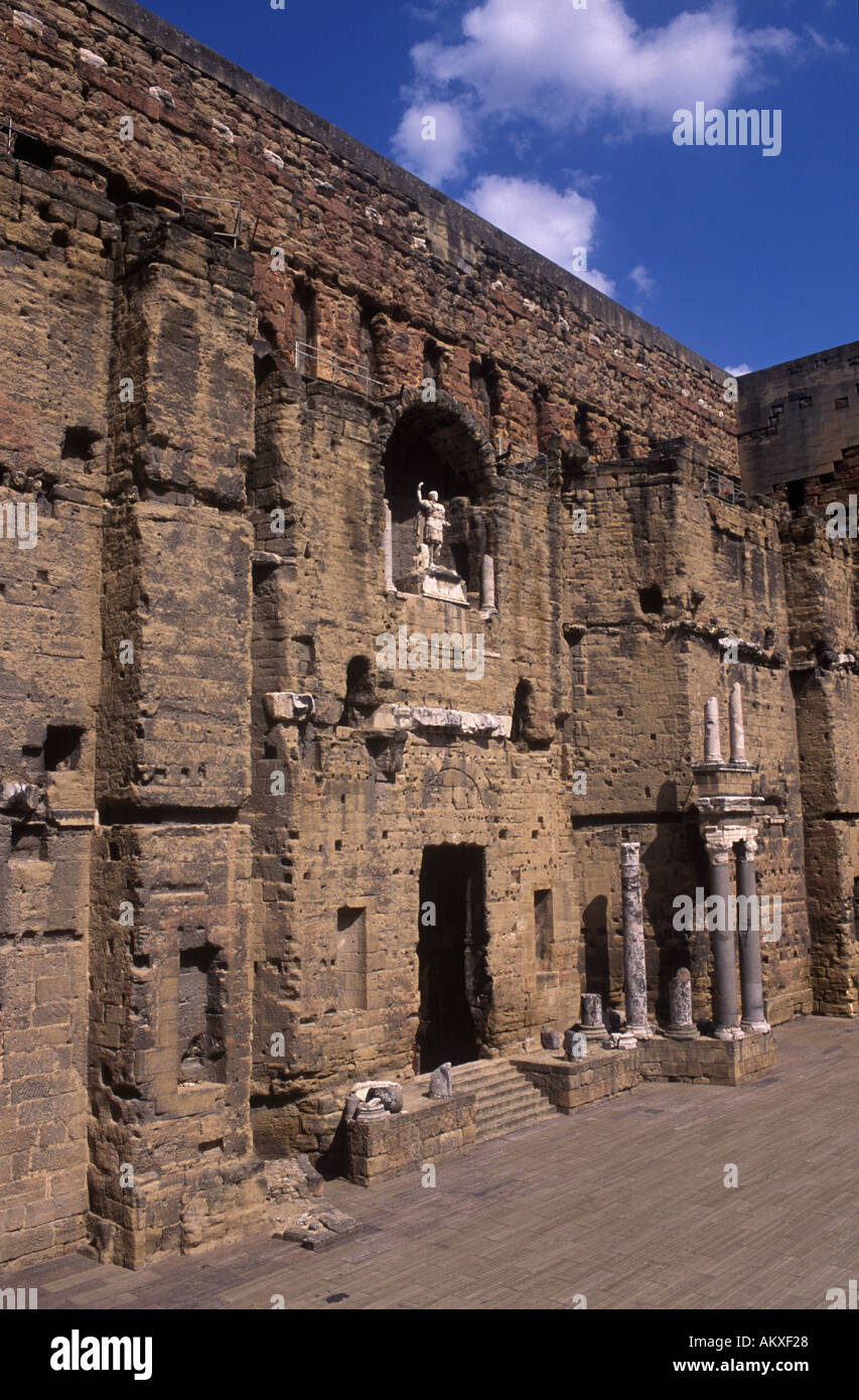 Roman orange hi-res stock photography and images - Alamy