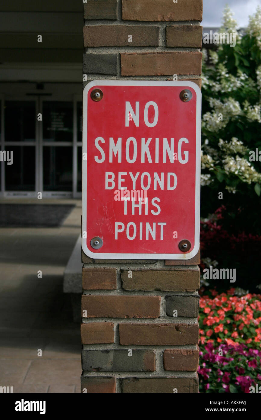 No smoke signal hi-res stock photography and images - Alamy