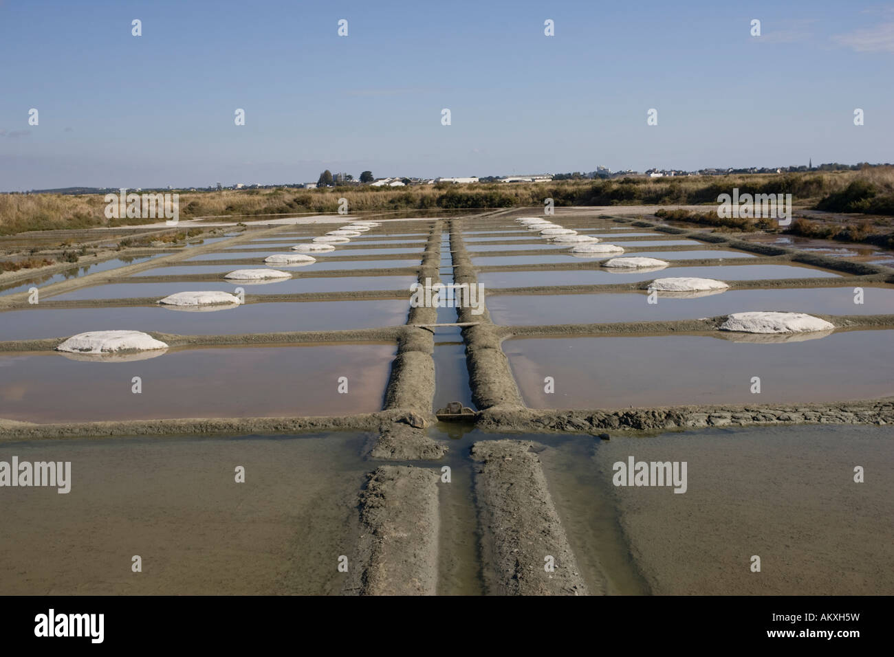 Salt pans Guerande Brittany France Stock Photo - Alamy