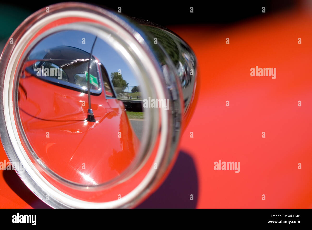 Vintage car mirror hi-res stock photography and images - Alamy