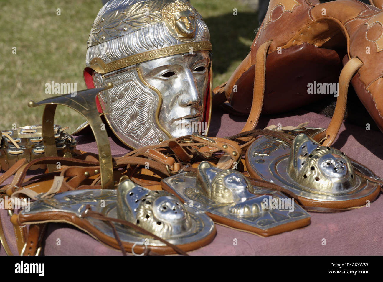 Roman signifer standard bearer hi-res stock photography and images - Alamy