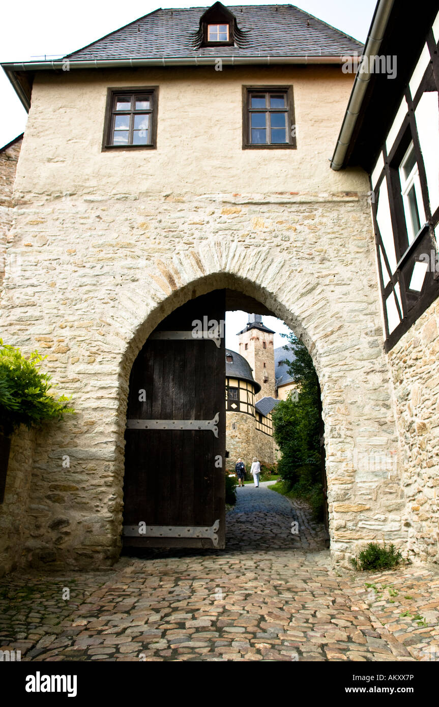 Castle kronberg kronberg in taunus hi-res stock photography and images ...