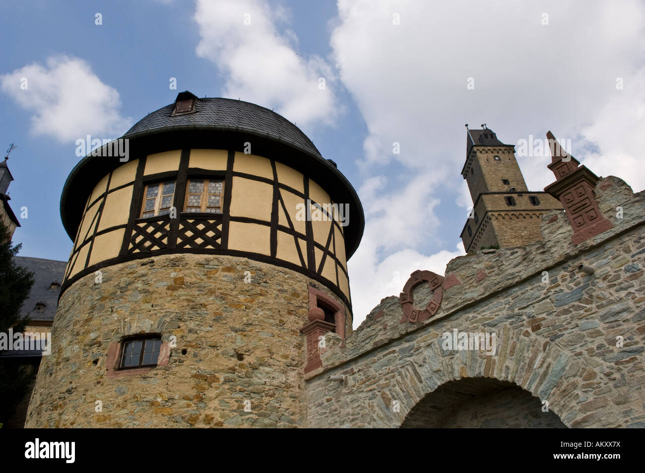 Castle kronberg kronberg in taunus hi-res stock photography and images ...