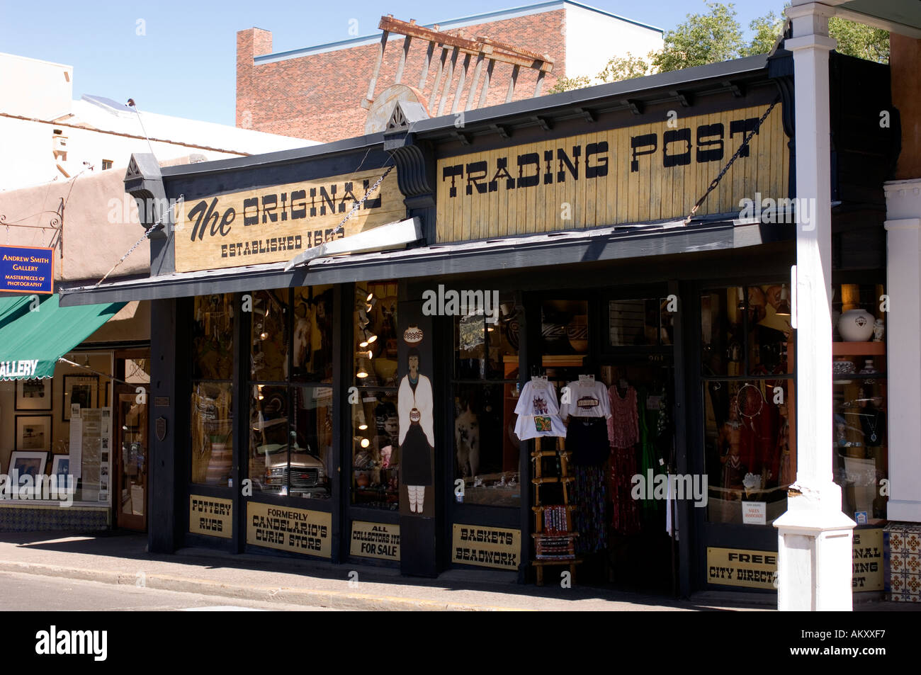 Santa Fe New Mexico Original trading Post circa 1603 Stock Photo - Alamy