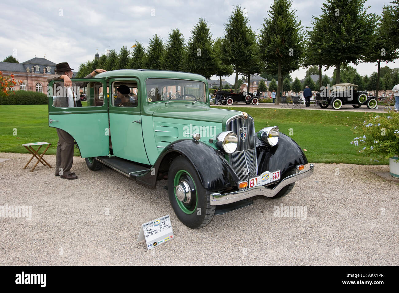 1933 car hi-res stock photography and images - Alamy