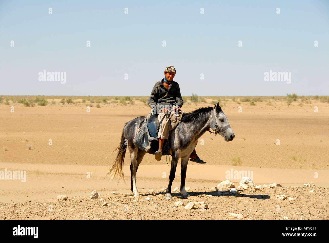 The lonely rider hi-res stock photography and images - Alamy