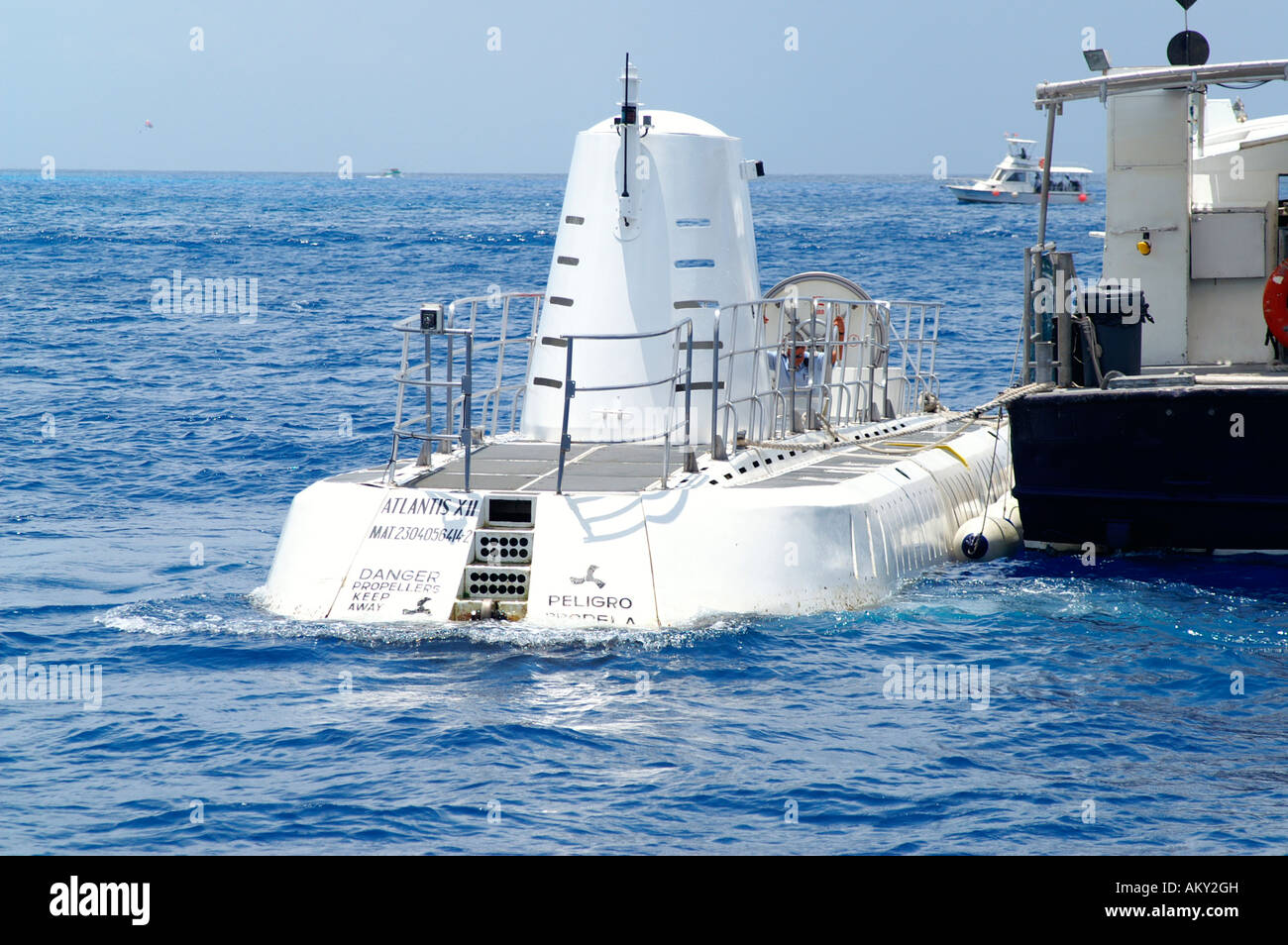 Atlantis submarines expedition hi-res stock photography and images - Alamy