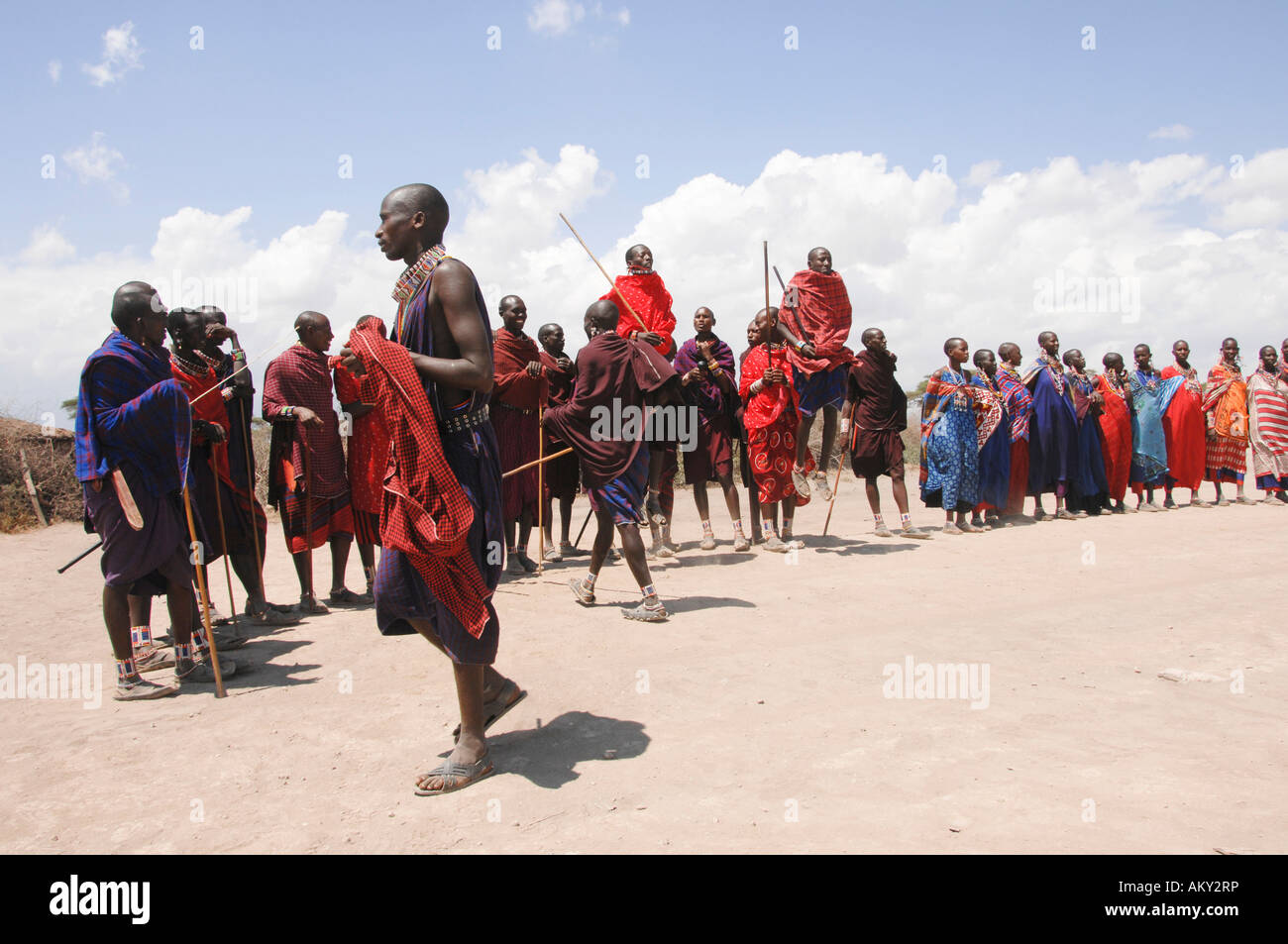 Massai, Massai warriors having a traditional dance, Amboseli national ...