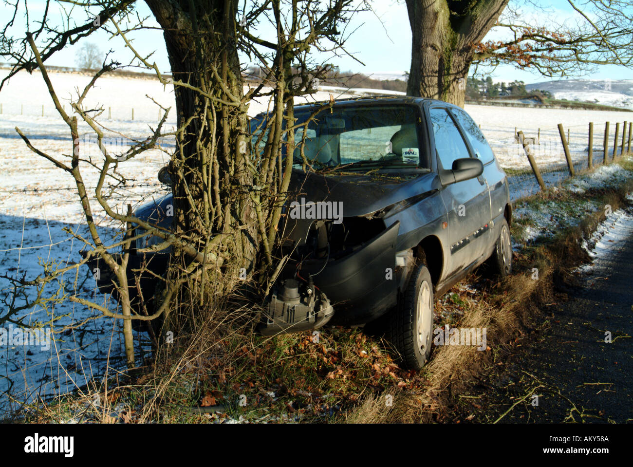 Corsa accident hi-res stock photography and images - Alamy