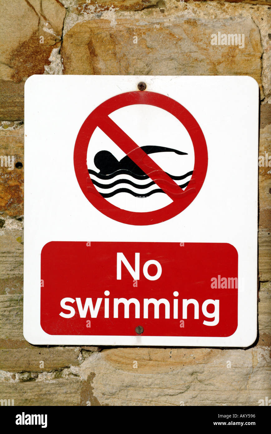 no swimming wall vertical sign Stock Photo - Alamy