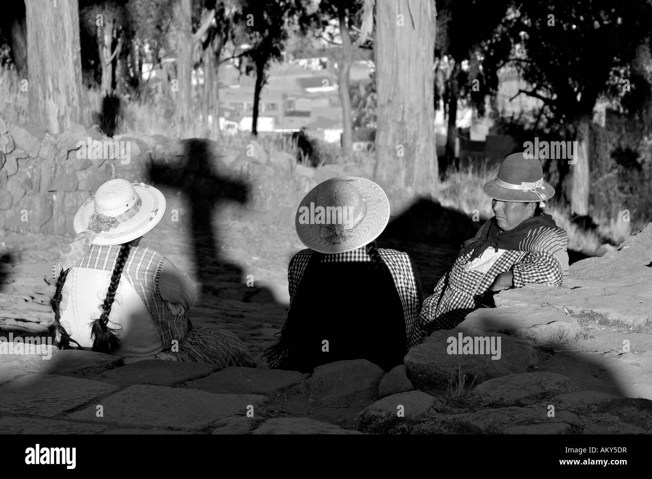 Jesus talking cross Black and White Stock Photos & Images - Alamy