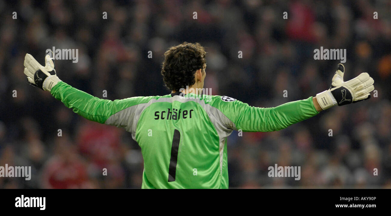 Goalkeeper Raphael SCHAeFER VfB Stuttgart Stock Photo - Alamy