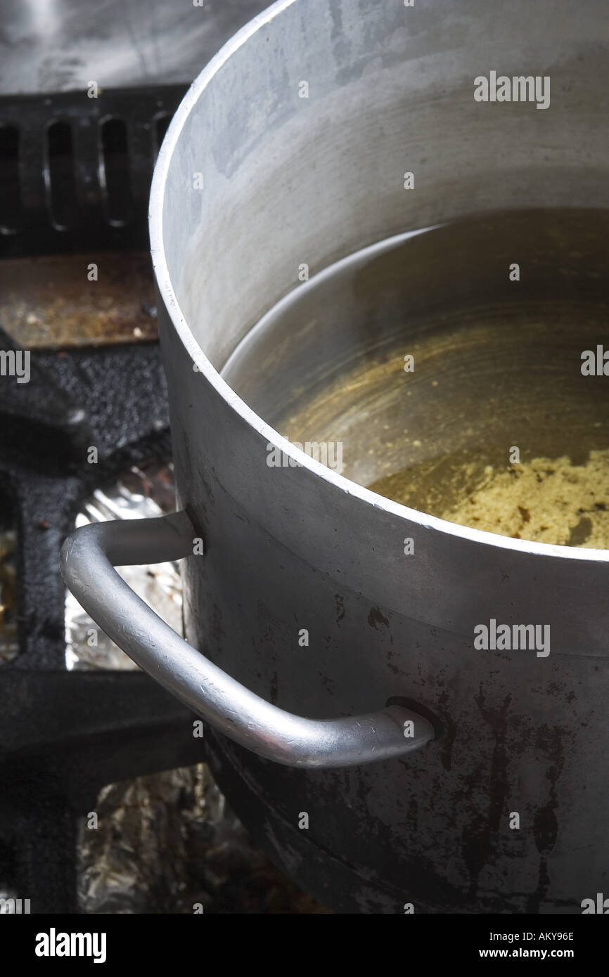 Kitchen paraphernalia hi-res stock photography and images - Alamy