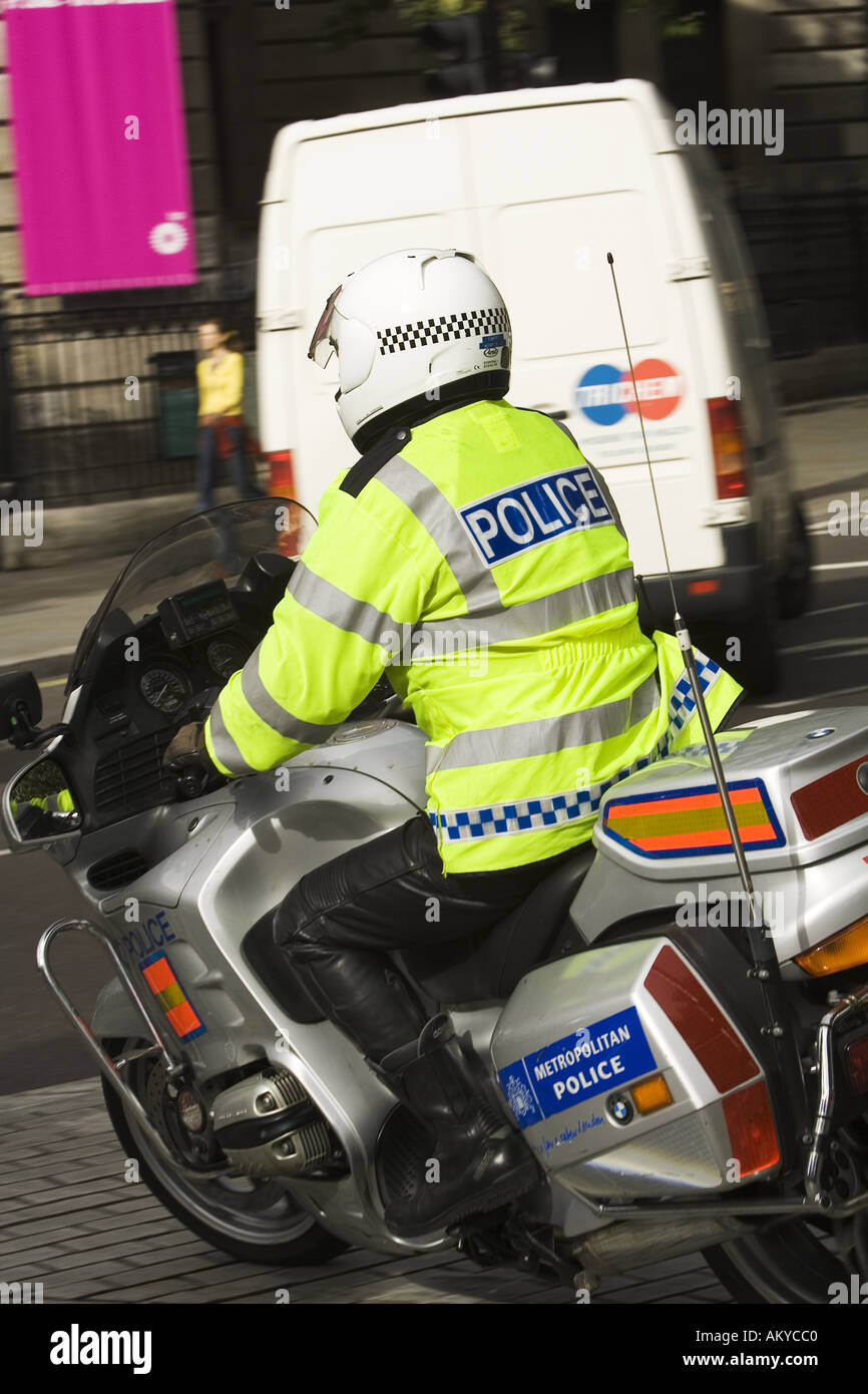 Motorcycle police side view hi-res stock photography and images - Alamy