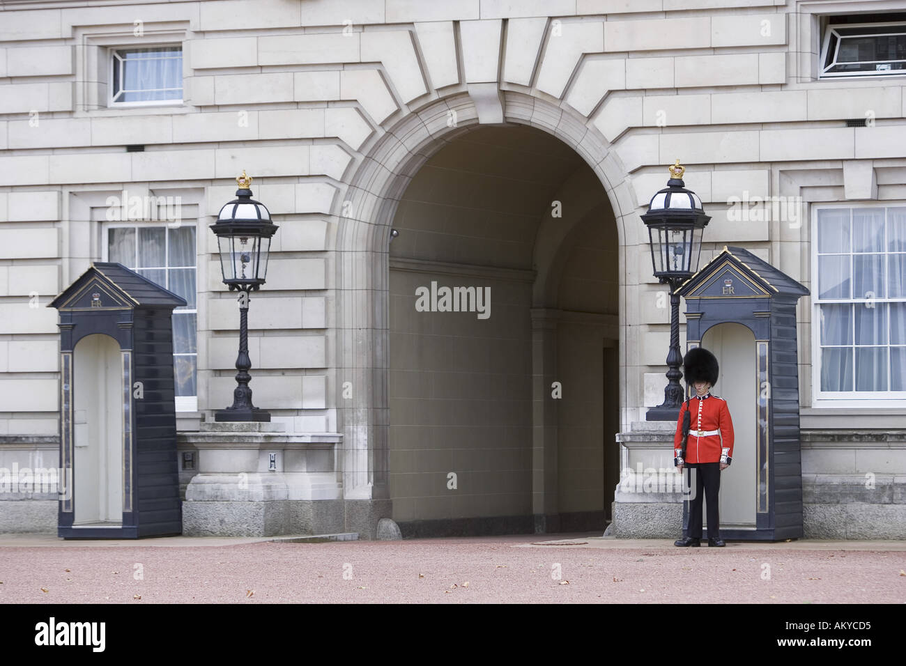Admission rooms entrance hi-res stock photography and images - Alamy