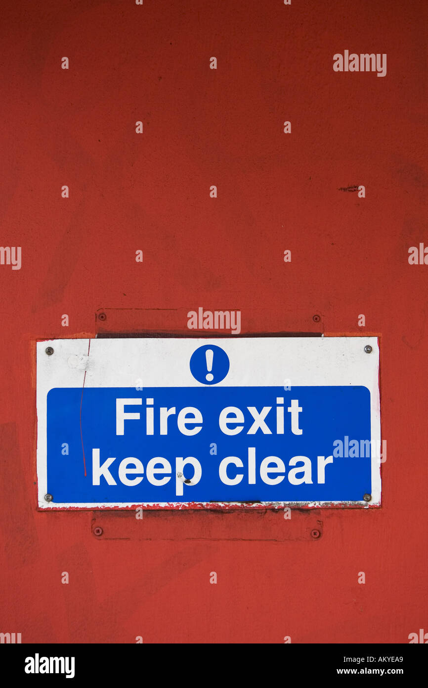 Exit sign cutout hi-res stock photography and images - Alamy