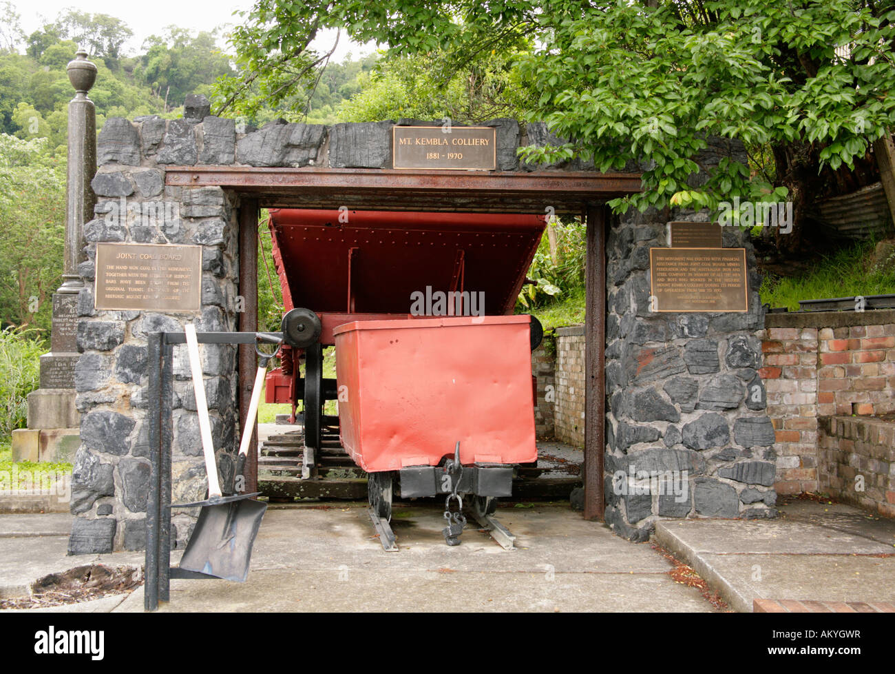 Mount kembla colliery hi-res stock photography and images - Alamy