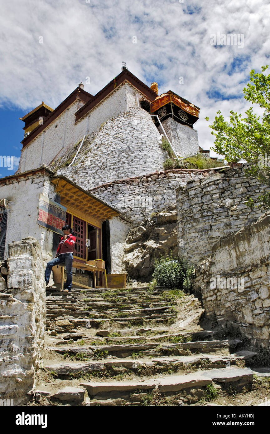 Yumbulagang fortress, Tibet Stock Photo - Alamy