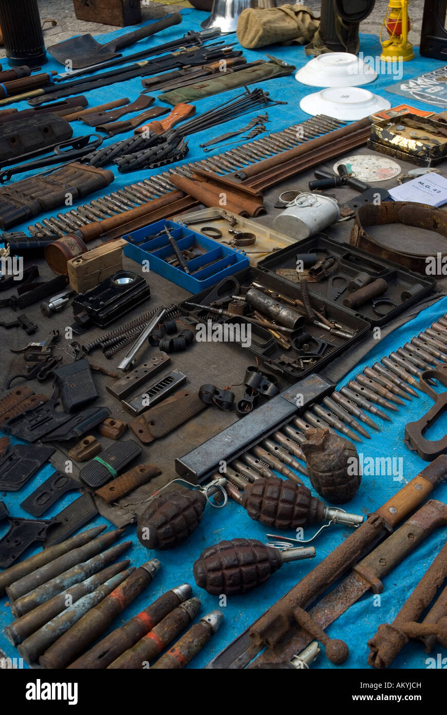WWII memorabilia for sale at a Warsaw antique market Stock Photo - Alamy