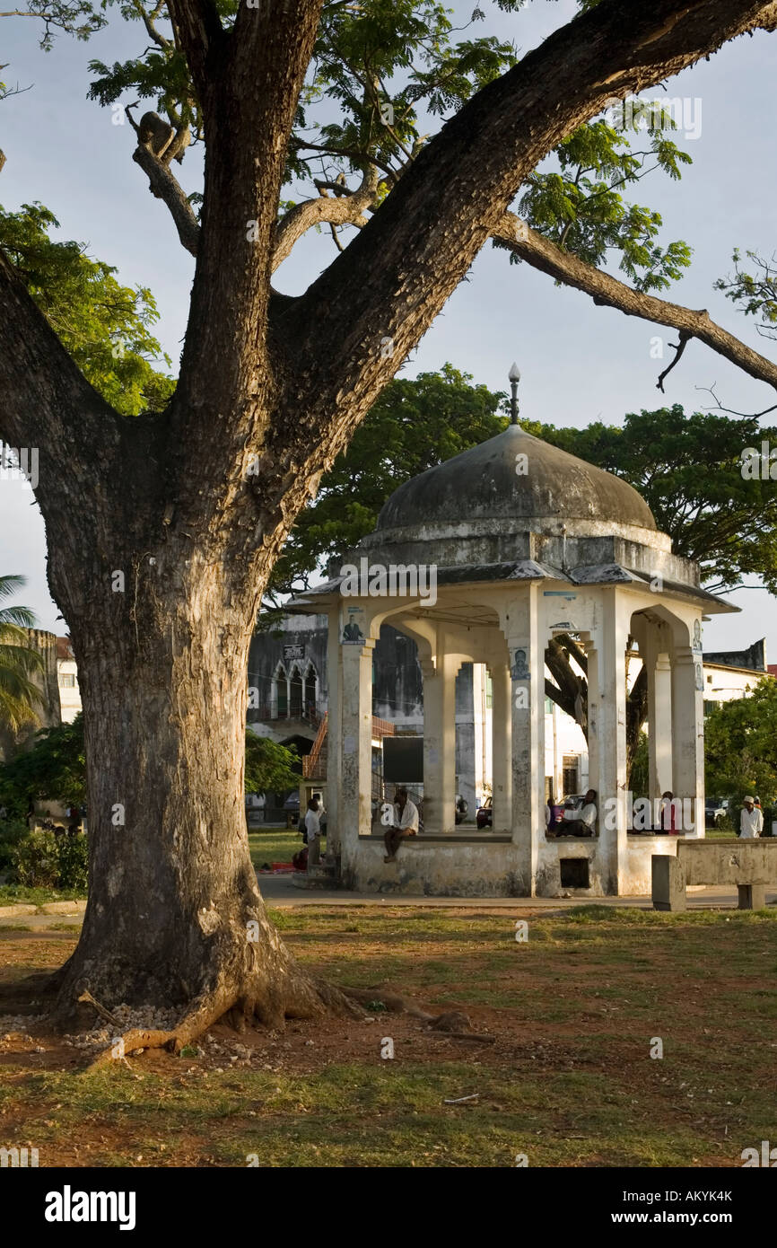 Forodhani gardens hi-res stock photography and images - Alamy