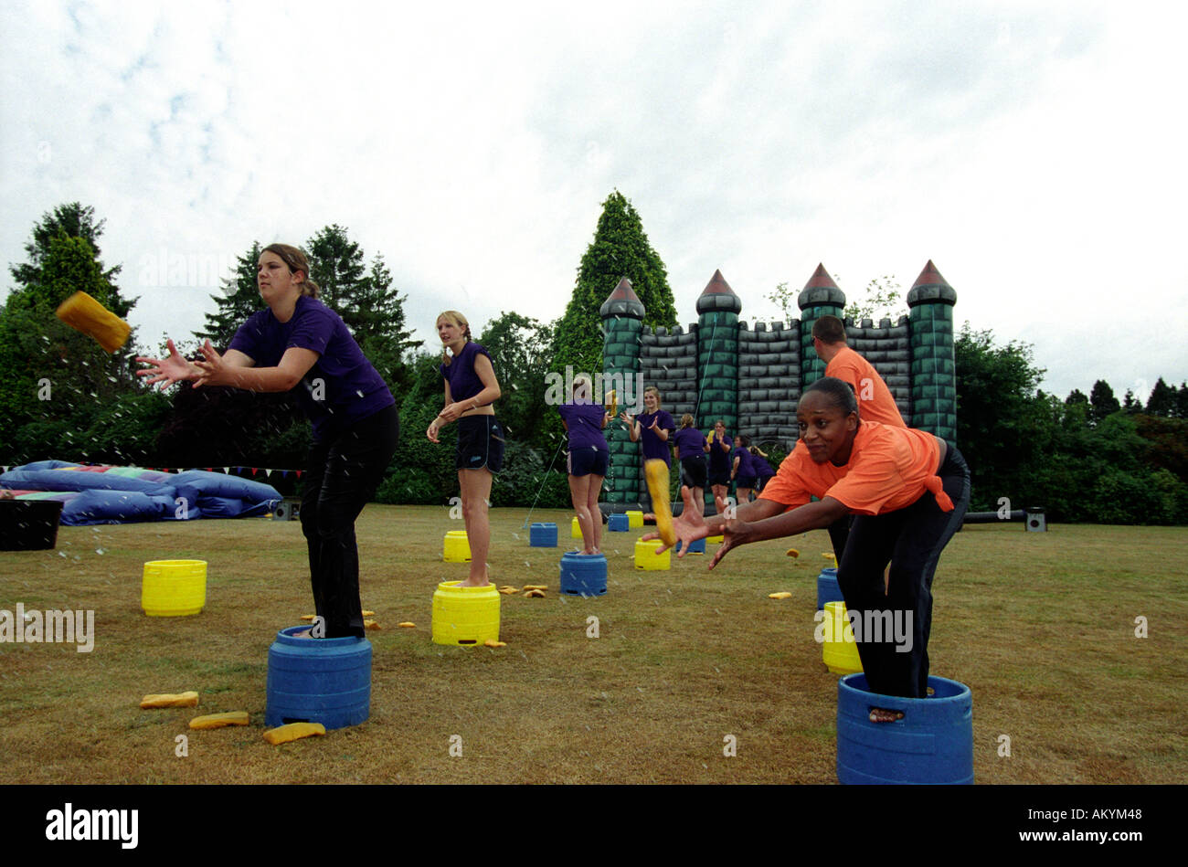 Sponge throw hi-res stock photography and images - Alamy