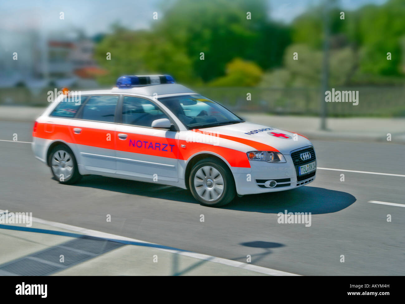 Emergency car in action Stock Photo - Alamy