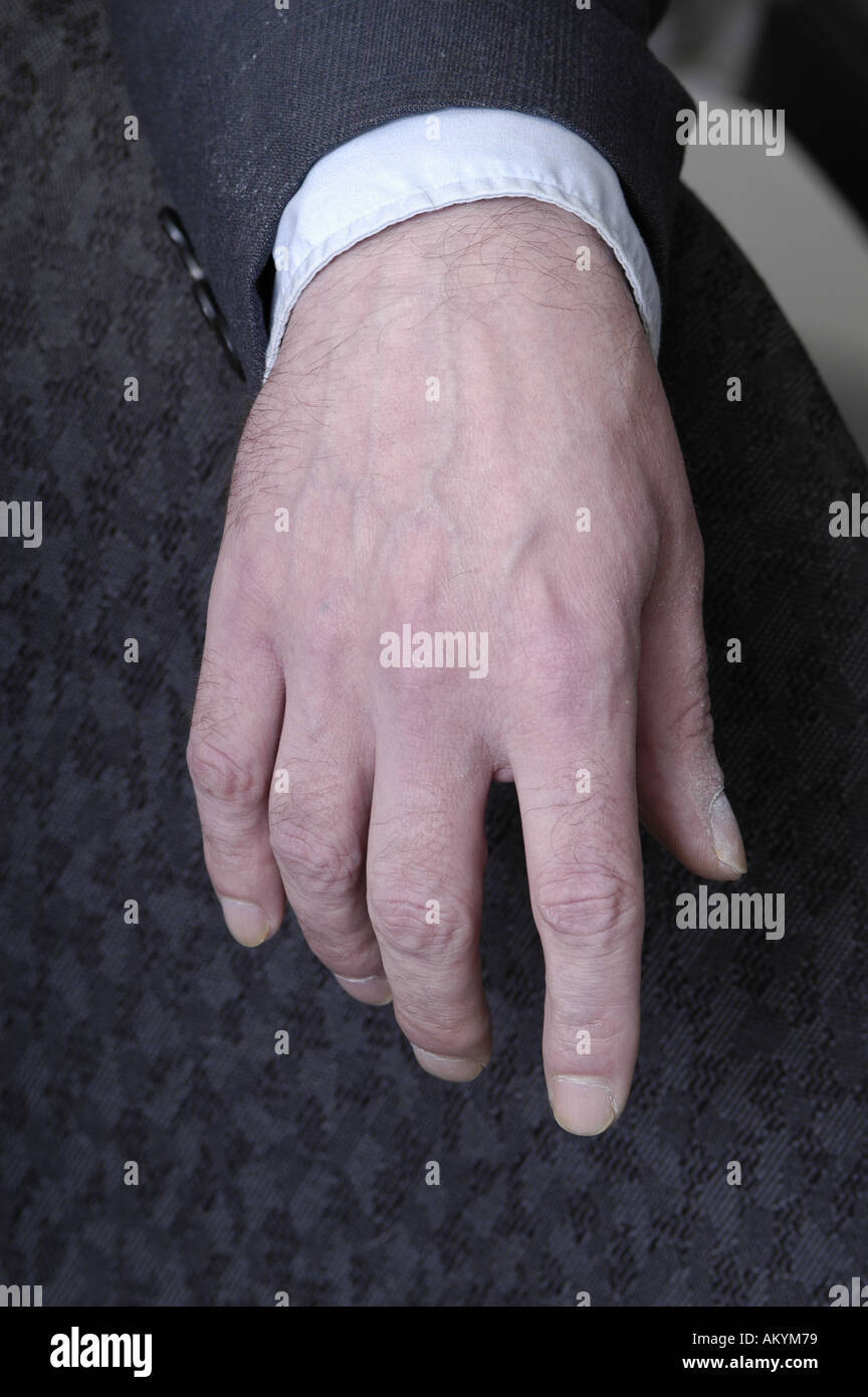 Hands crossed in lap hi-res stock photography and images - Alamy
