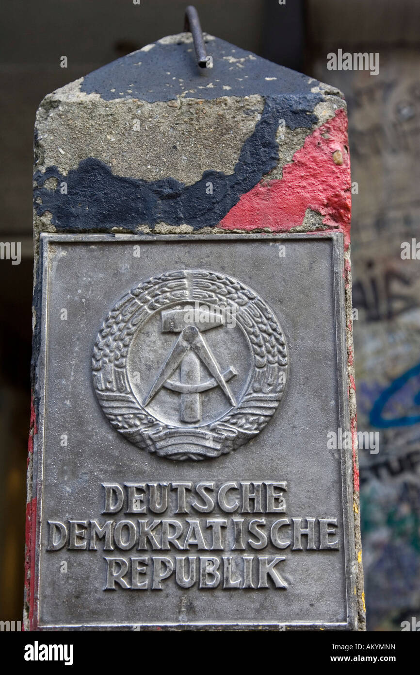 Original GDR border posts Stock Photo - Alamy