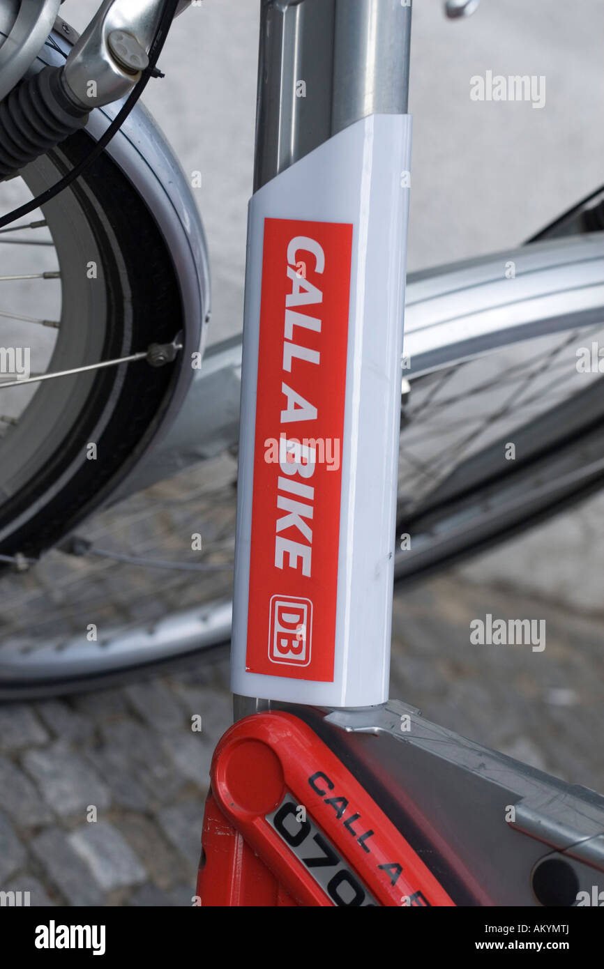 Bicycle logo logo logos logo hi-res stock photography and images - Alamy