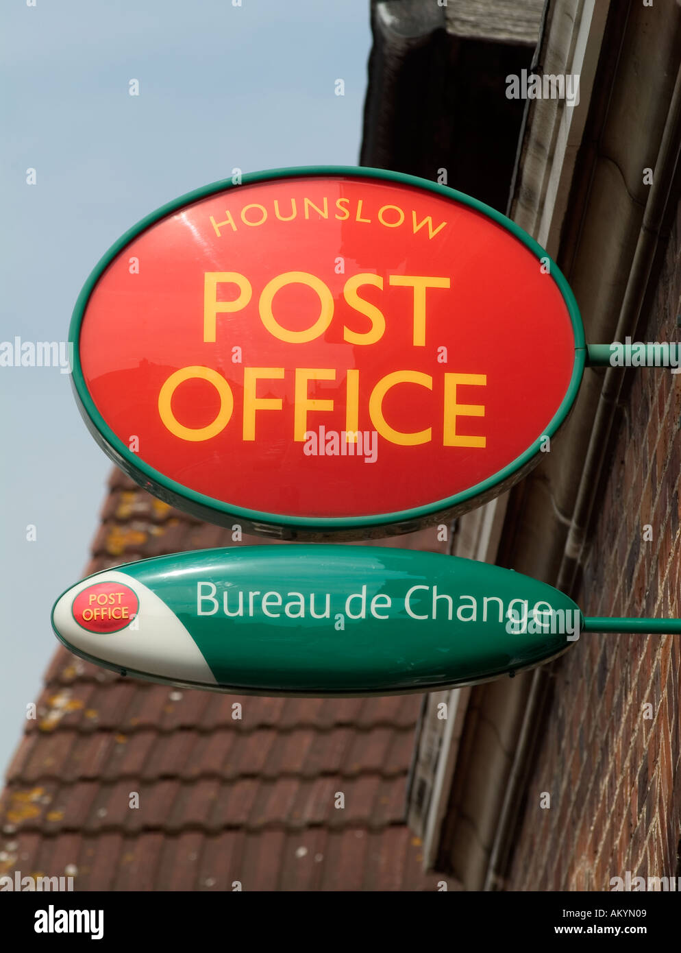 Post Office sign Hounslow Middlesex UK Stock Photo - Alamy
