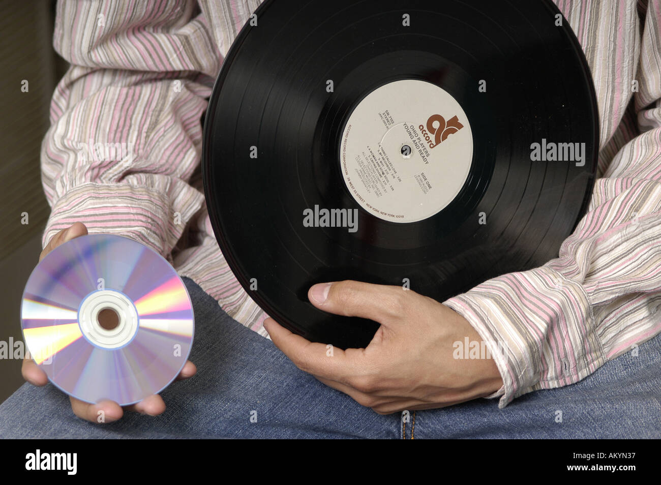 Record songs and albums hi-res stock photography and images - Alamy