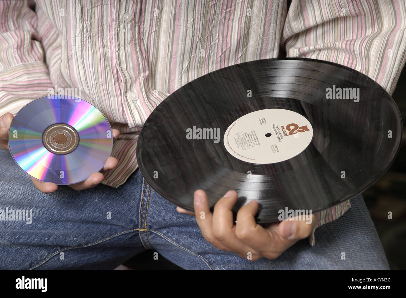 Record songs and albums hi-res stock photography and images - Alamy