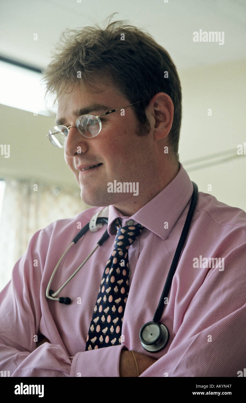 doctor on ward round Stock Photo - Alamy