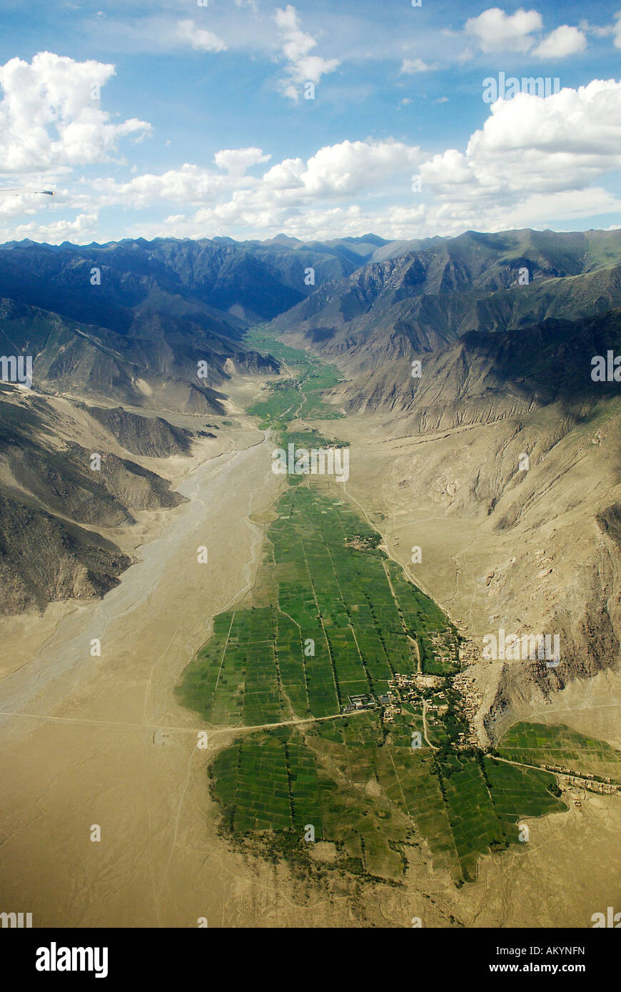 Mountain valley, Tibetan Himalaya, Tibet Stock Photo - Alamy