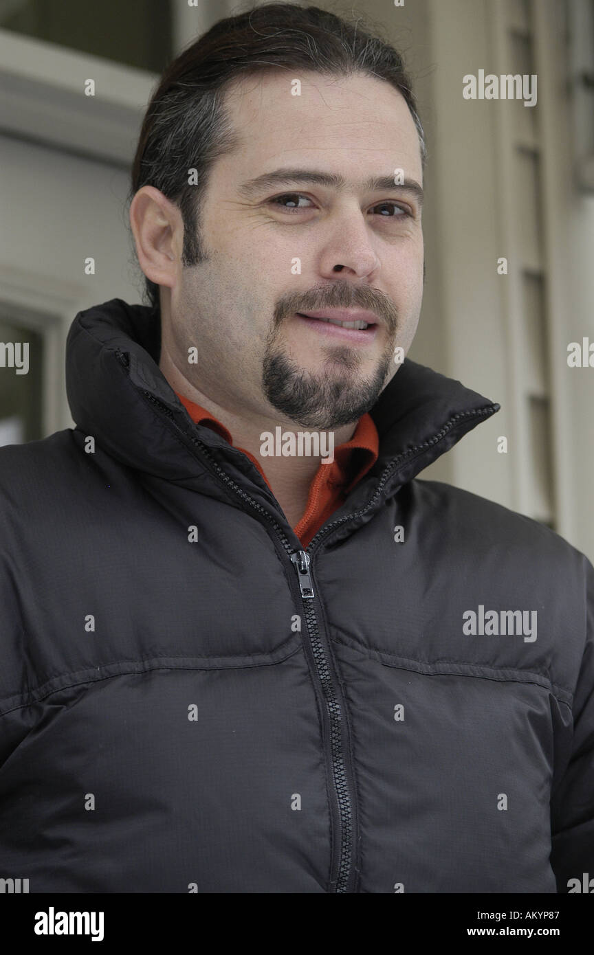Man puffa jacket hi-res stock photography and images - Alamy