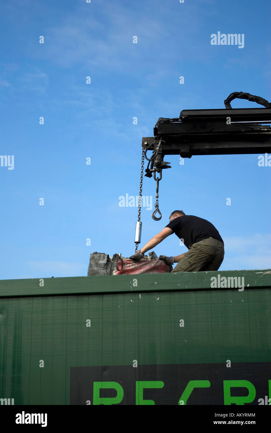 Recycle lorry waste trash crane hi-res stock photography and images - Alamy