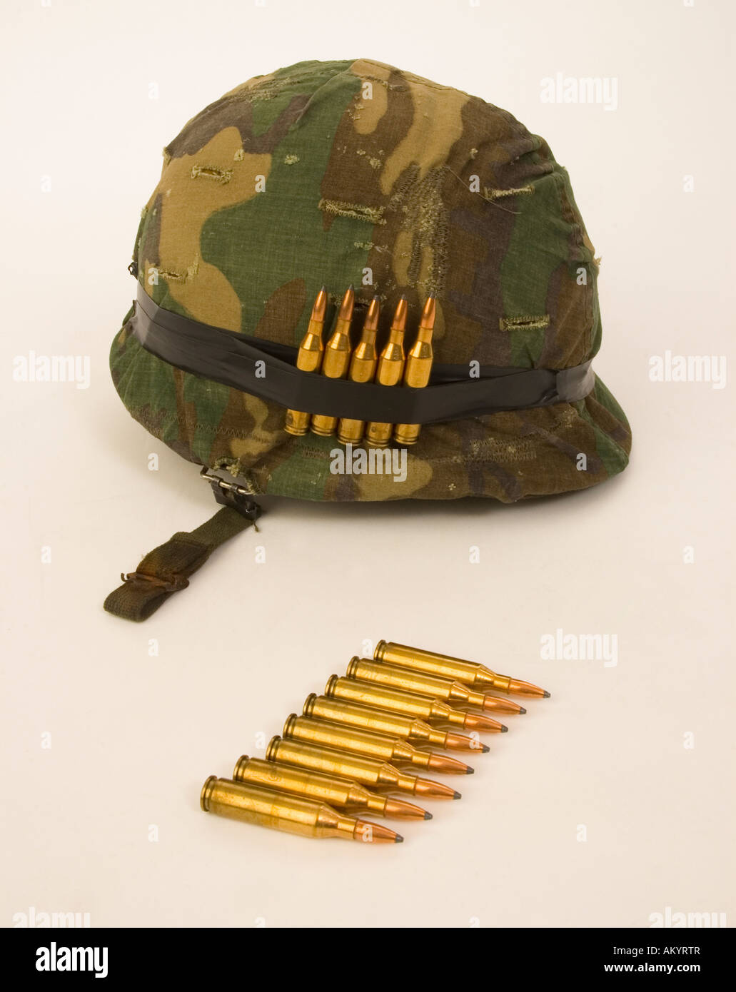 US Marine Helmet Vietnam era and bullets Stock Photo - Alamy