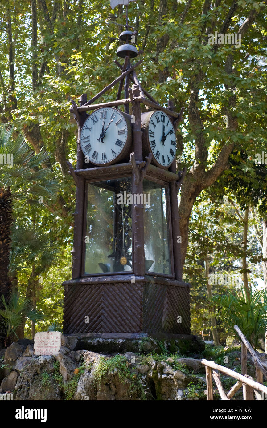 Italy rome pincio water clock hi-res stock photography and images - Alamy