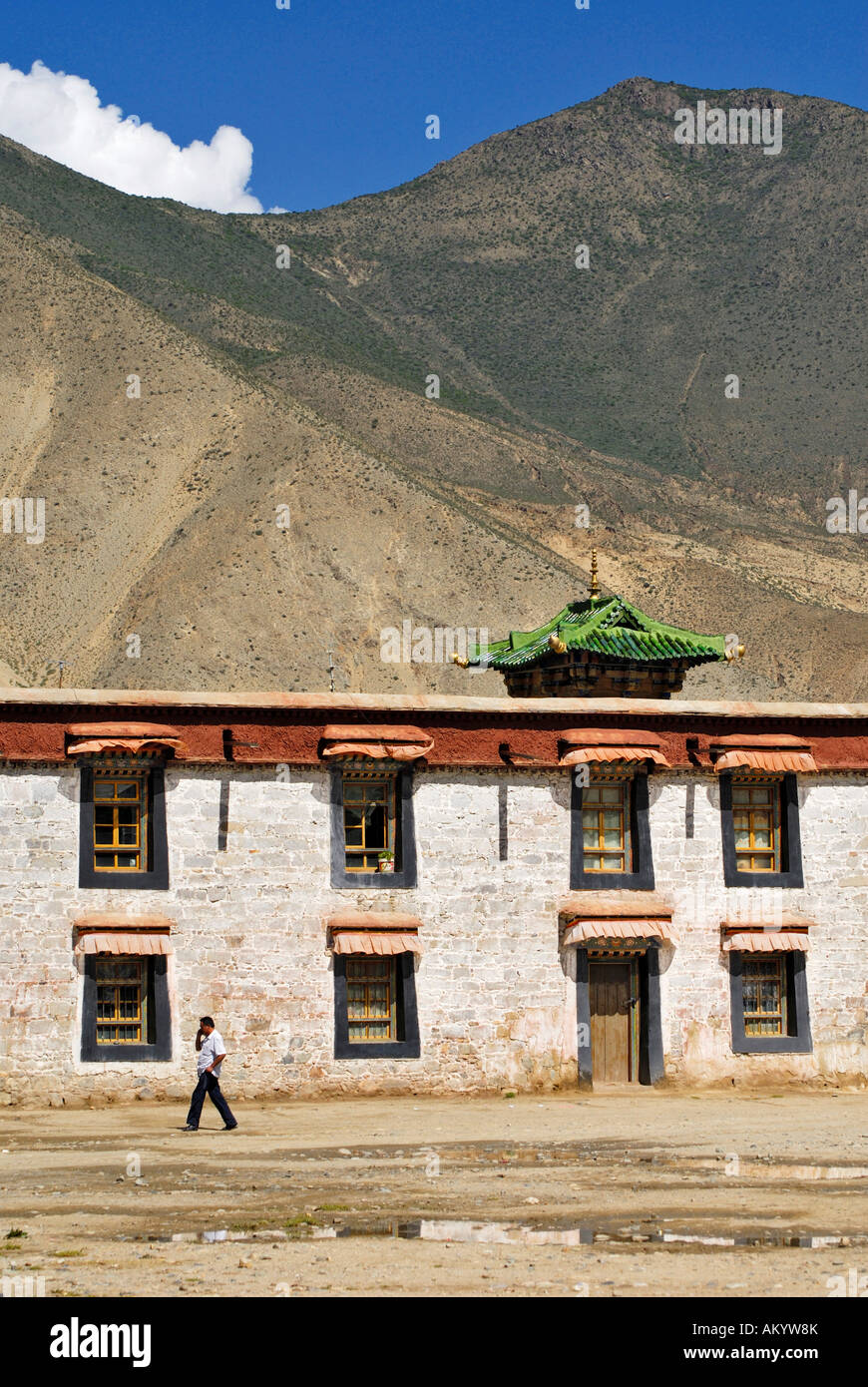 Tibetan architecture samye monastery hi-res stock photography and ...