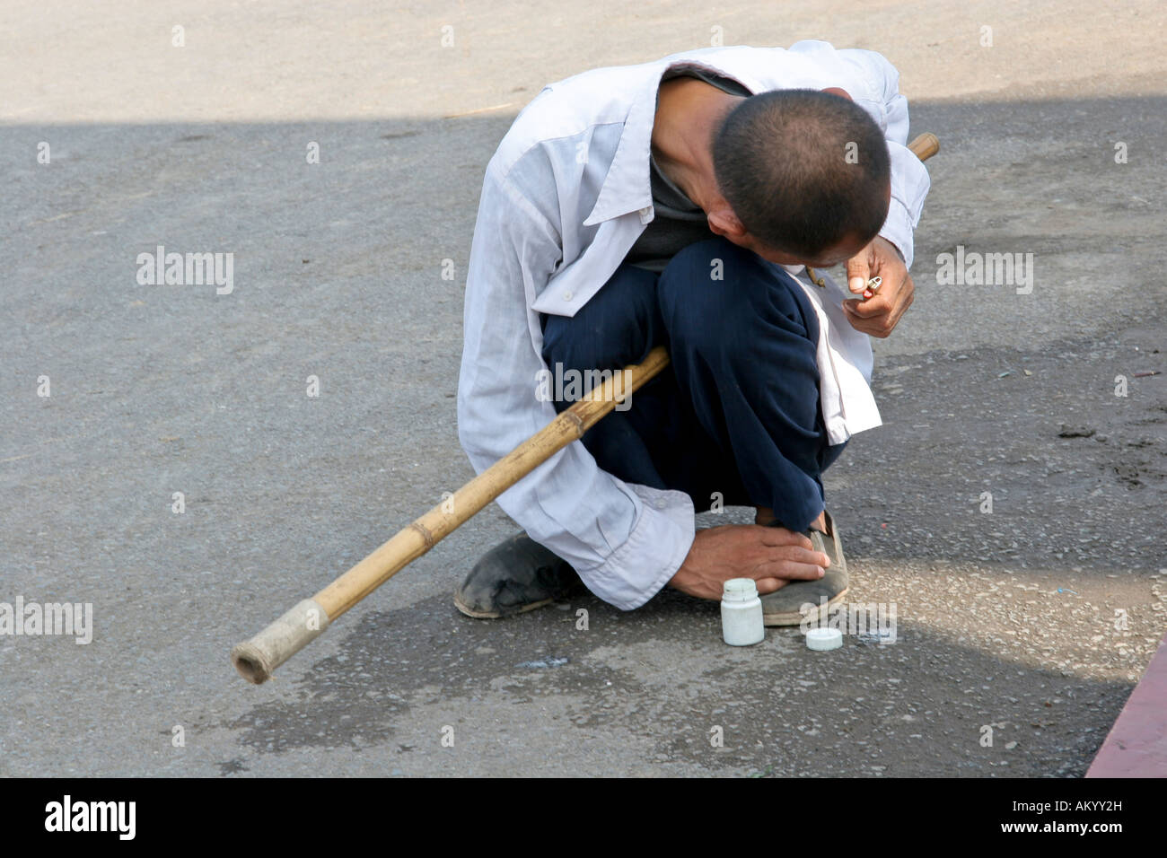 Chinese opium pipe hi-res stock photography and images - Alamy