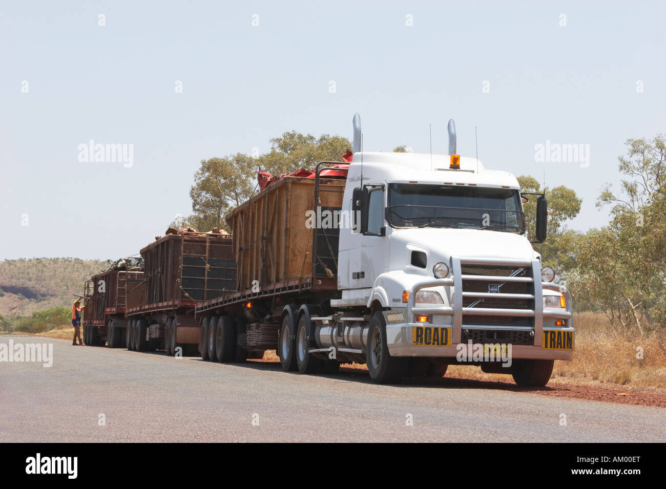 Road train in western australia WA, Australia Stock Photo - Alamy