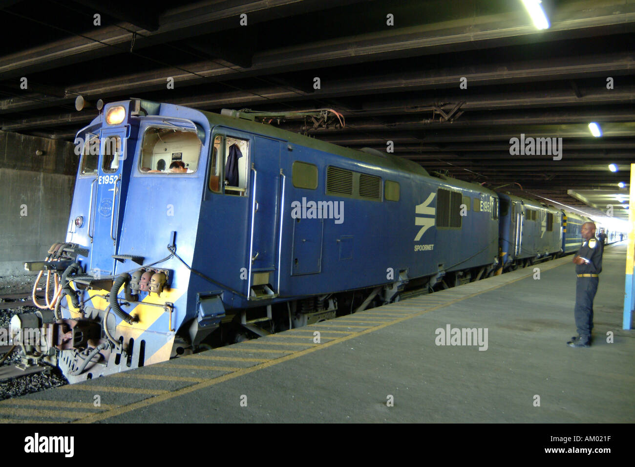 Blue train famous loco luxury hi-res stock photography and images - Alamy