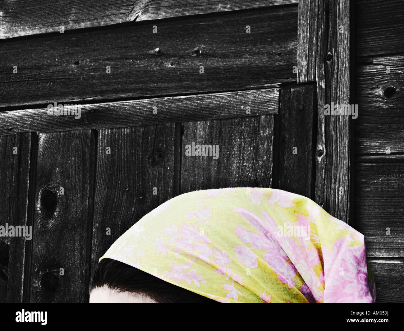 Italy woman headscarf hi-res stock photography and images - Alamy