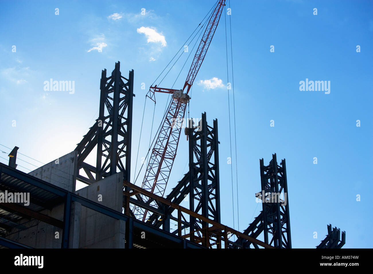 CONSTRUCTION,, BEAMS,, INTERTWINE,, IN, A, ROW,, CROSSING,, STRENGTH ...