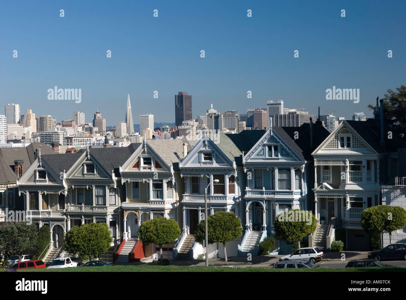 Six sisters hi-res stock photography and images - Alamy