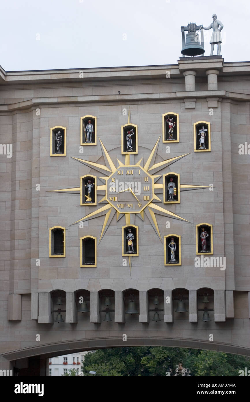 Mont Des Arts Clock Brussels Belgium Stock Photo - Alamy